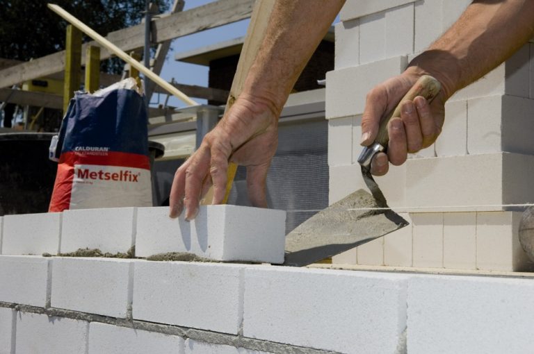 Metselen van stenen en blokken - Calduran Kalkzandsteen