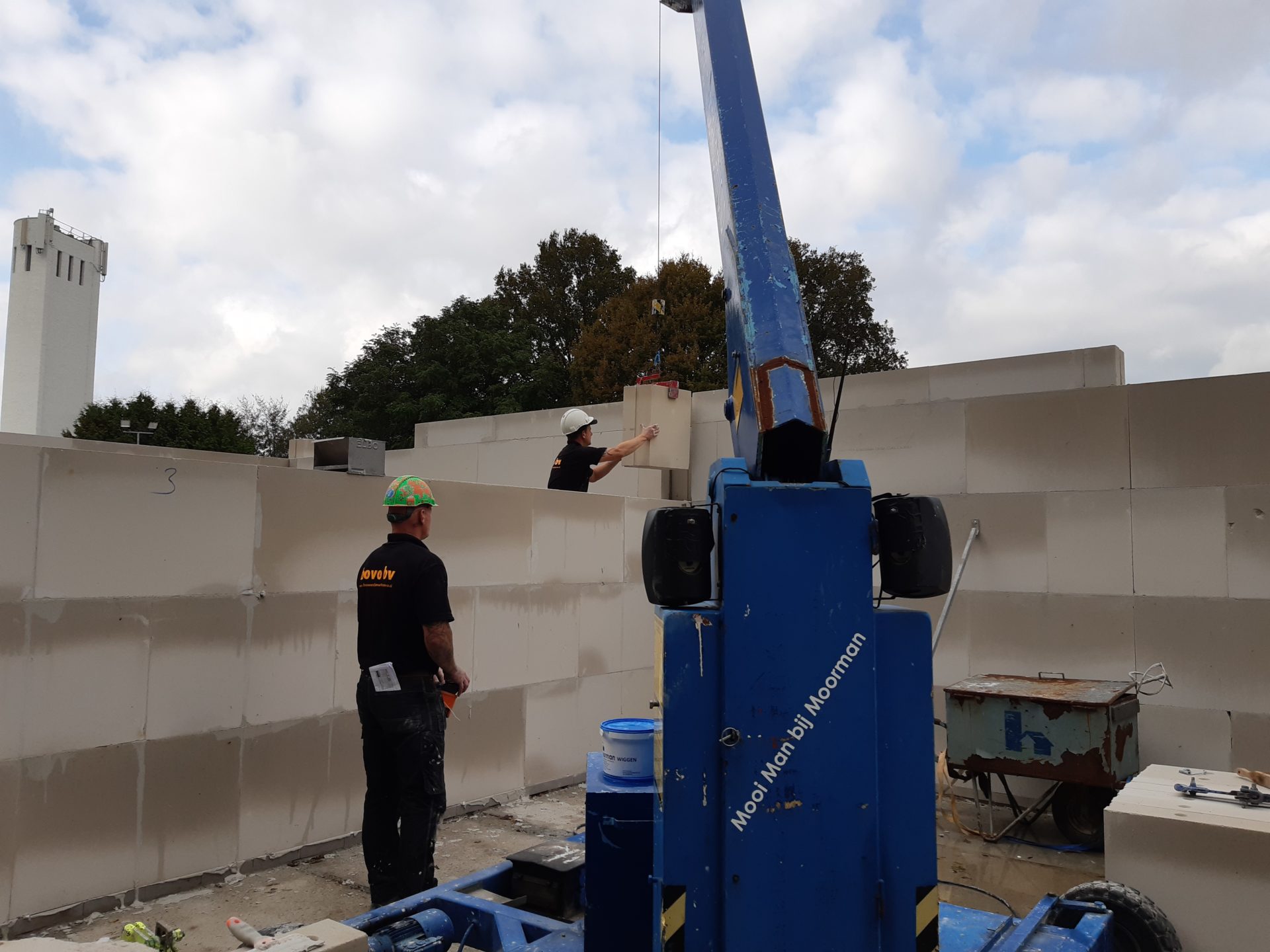 Woningbouw in Assen met circulaire kalkzandsteen elementen